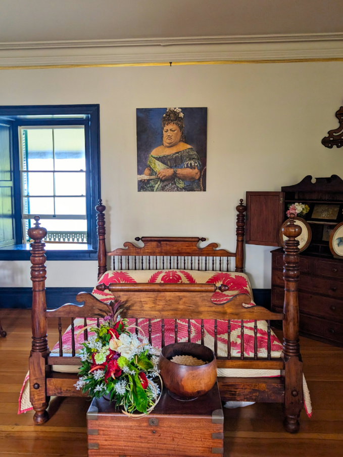 Hulihe'e Palace in Kona: the Last Royal Hawaiian Home